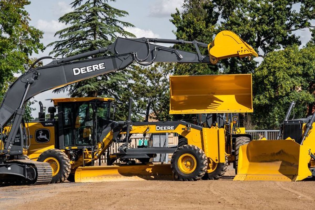 Top 5 Construction Equipment Brands 2025 in Canada – Equipment Finance ...