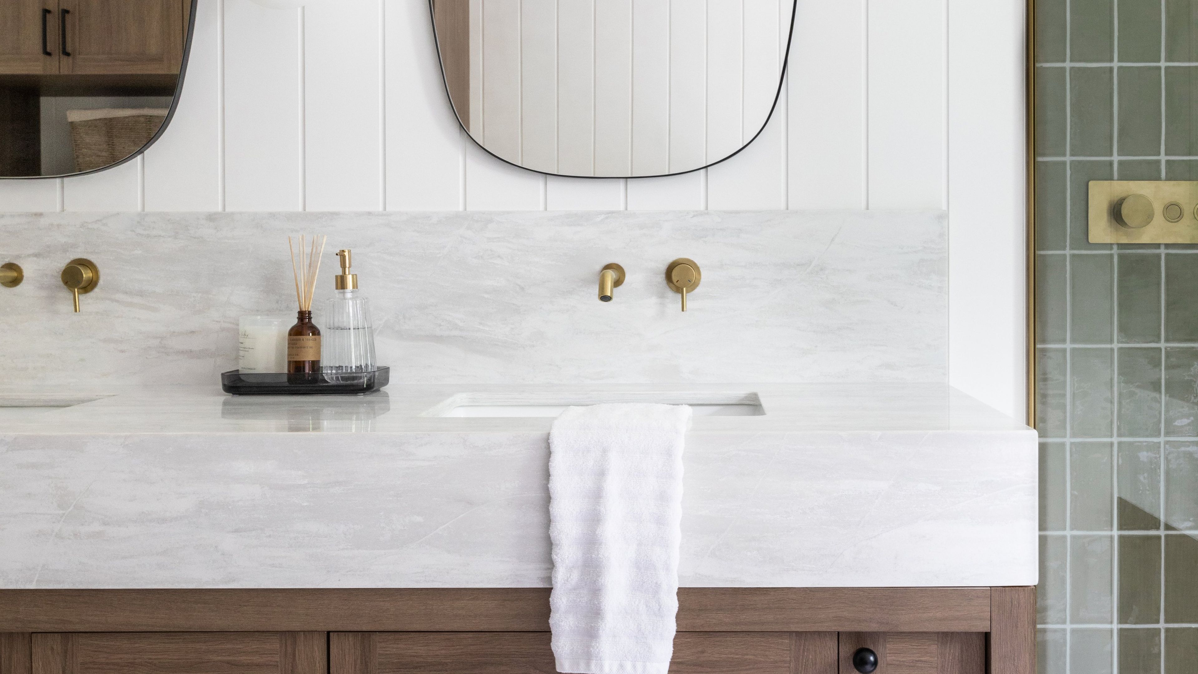 Elba White — HanStone