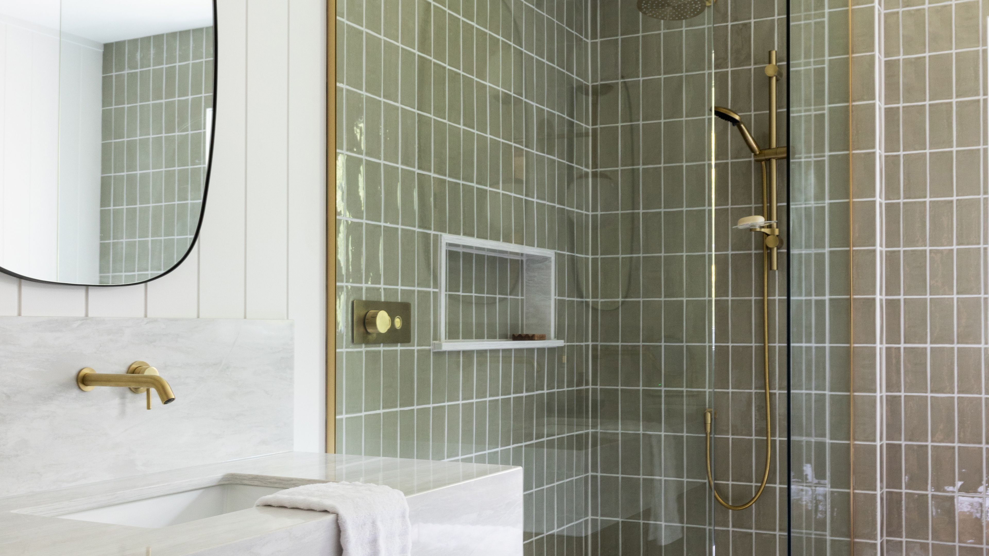 Elba White — HanStone