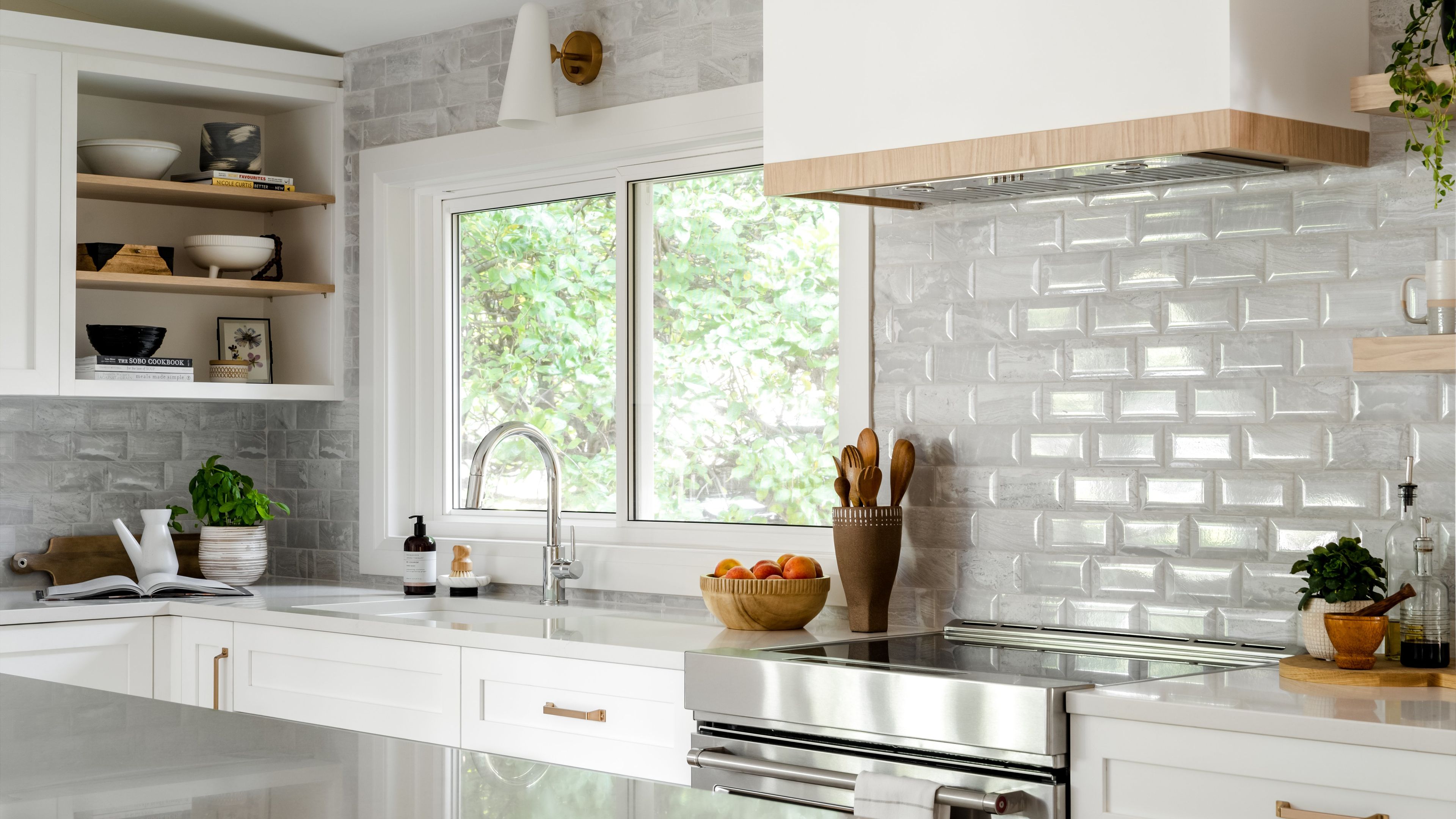 Metropolitan — HanStone