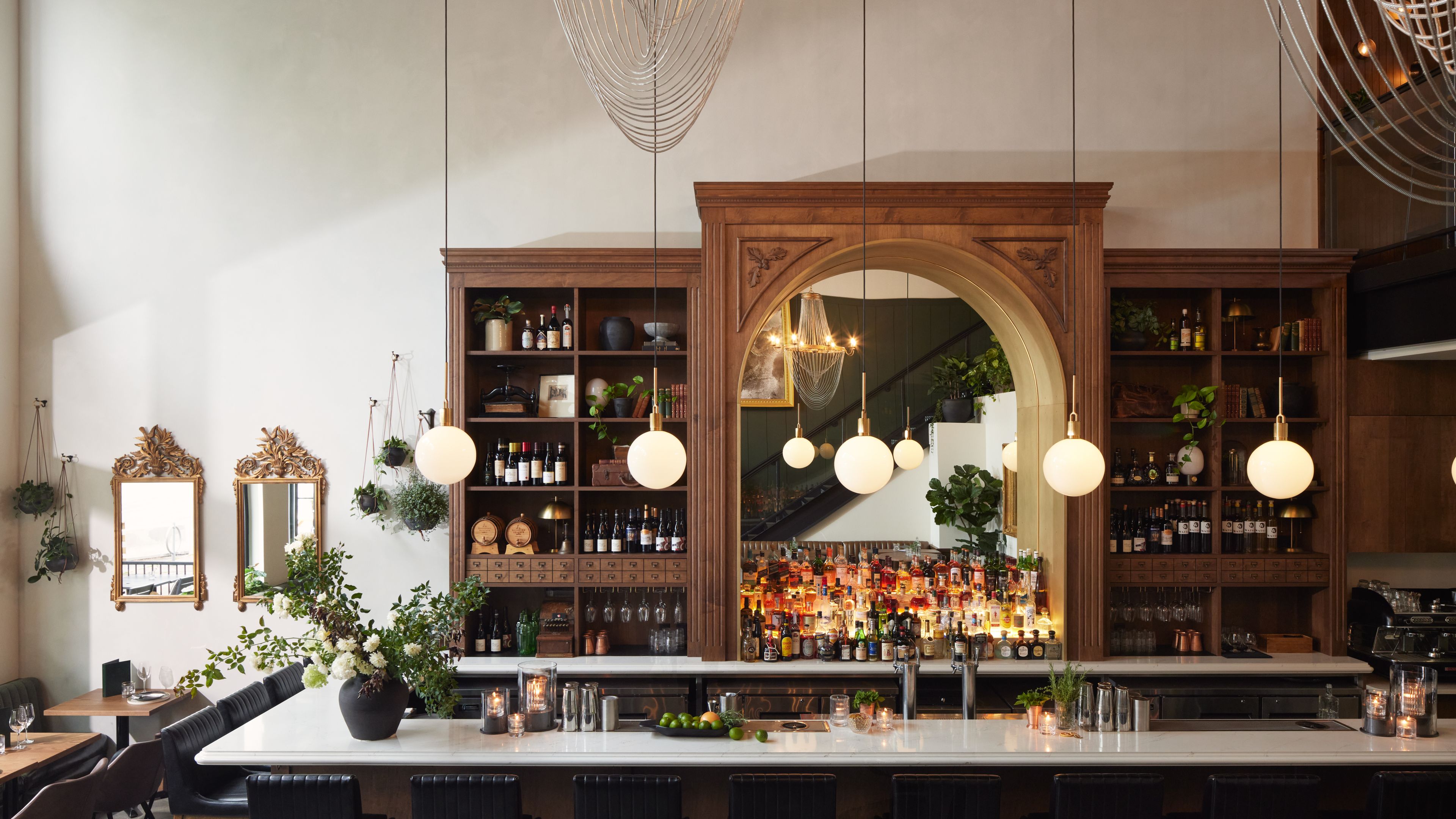 Calacatta Venato — HanStone