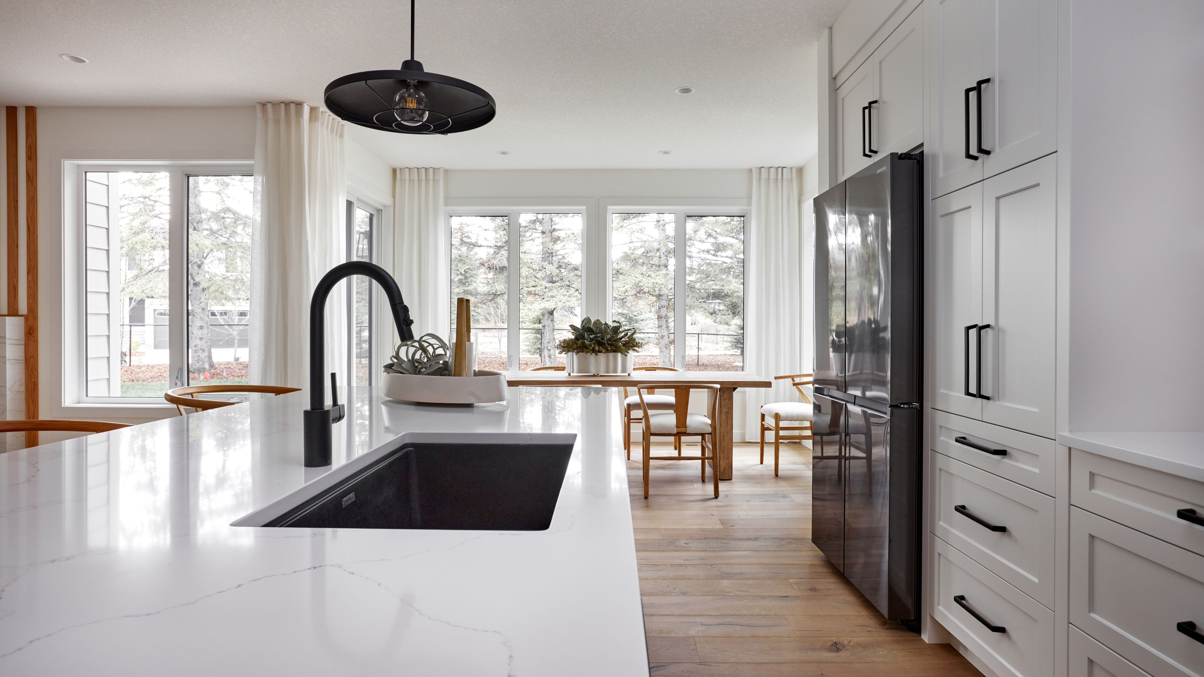 Calacatta Mont — HanStone