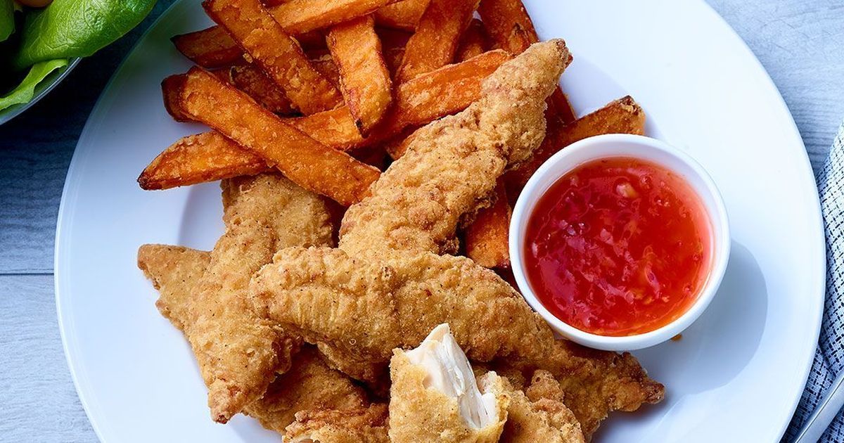 Love Me Tenders®, chicken breast fillets, breaded, uncooked, halal ...